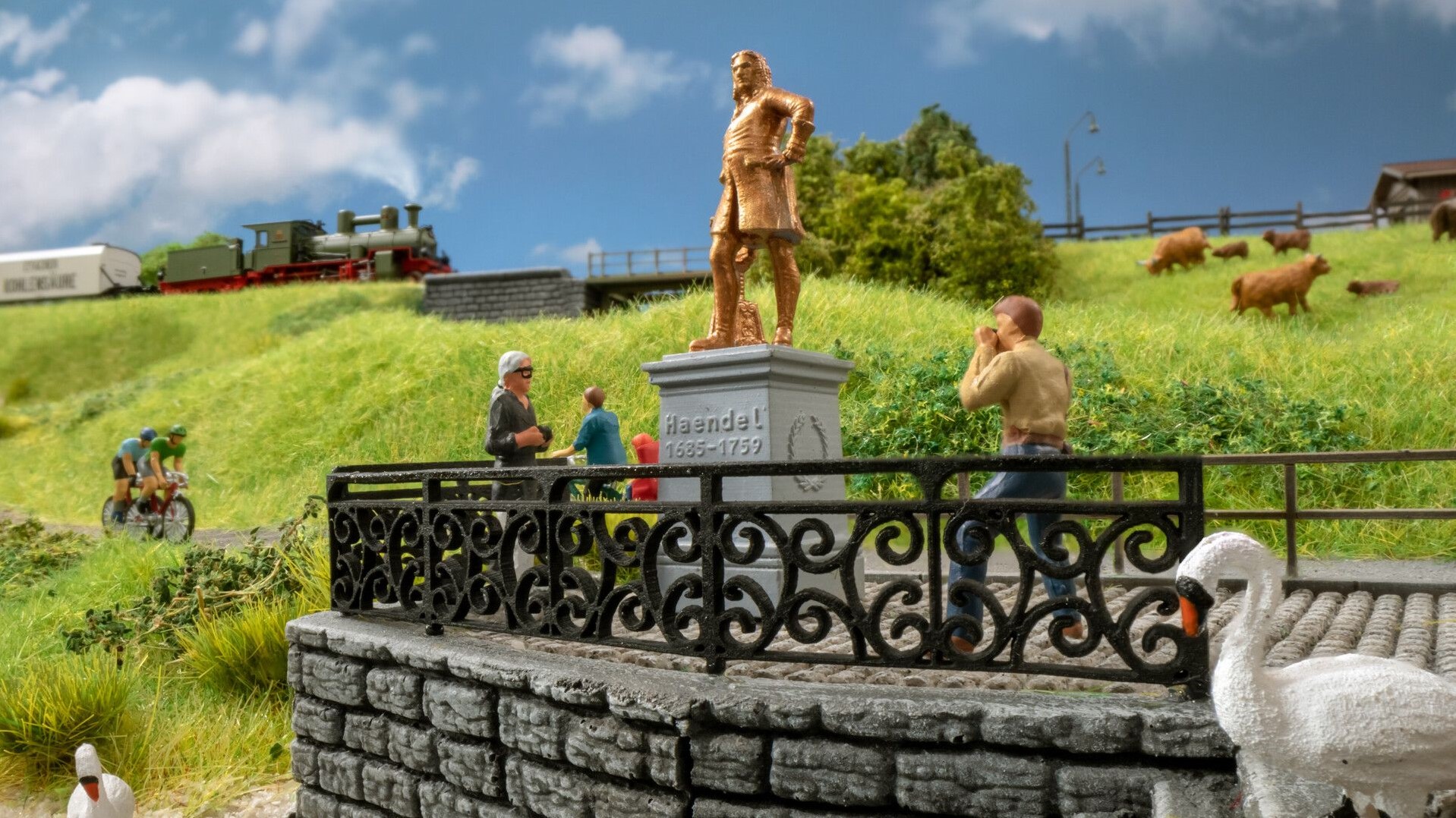 Noch 14835 H0 - Monumenten / standbeeld (4 st.) ETS Modelspoor